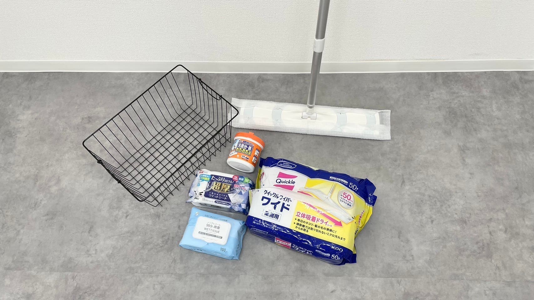 【24h営業🕒】スピーカー,三脚など備品全て無料◎1階にありジャンプOK！≪四谷三丁目3分≫ダンス💃演劇🎭｜40㎡｜4.2m鏡の写真16