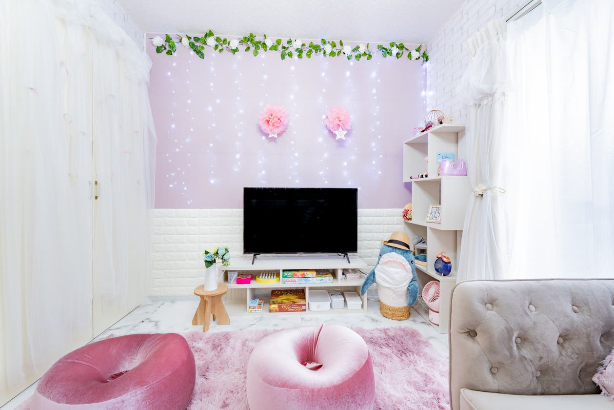 めちゃカワ✨Francfrancインテリア👑シャンデリア✨30色ネオンカラー✨女子会🍷おうちデート🎵自然光📸推し活✨駅近1分の写真13