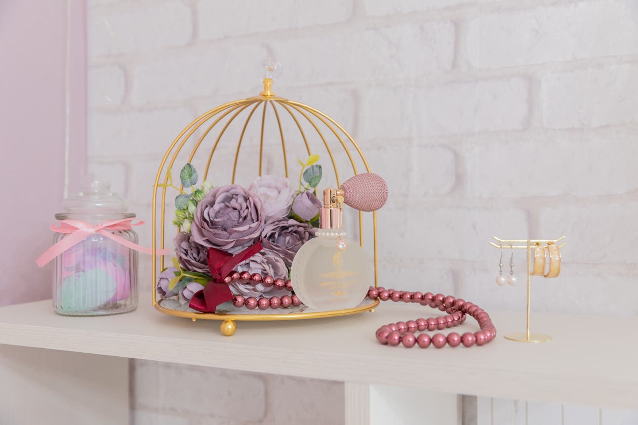 めちゃカワ✨Francfrancインテリア👑シャンデリア✨30色ネオンカラー✨女子会🍷おうちデート🎵自然光📸推し活✨駅近1分の写真19