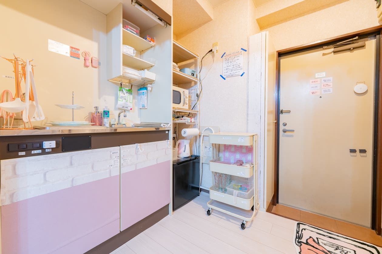 めちゃカワ✨Francfrancインテリア👑シャンデリア✨30色ネオンカラー✨女子会🍷おうちデート🎵自然光📸推し活✨駅近1分の写真29