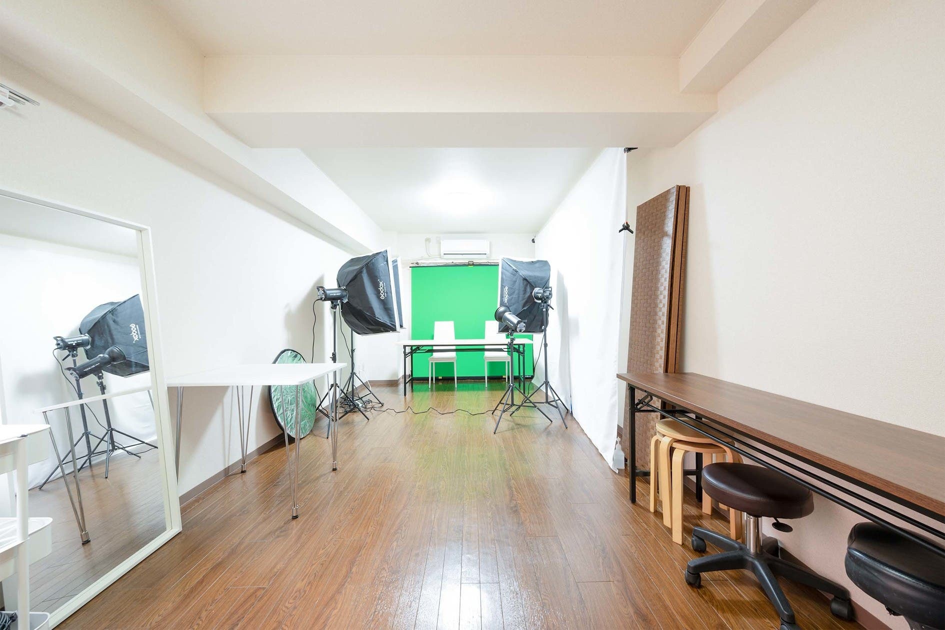 ハロースタジオ新宿御苑【格安】撮影機材・設備が全て無料スタジオの写真10