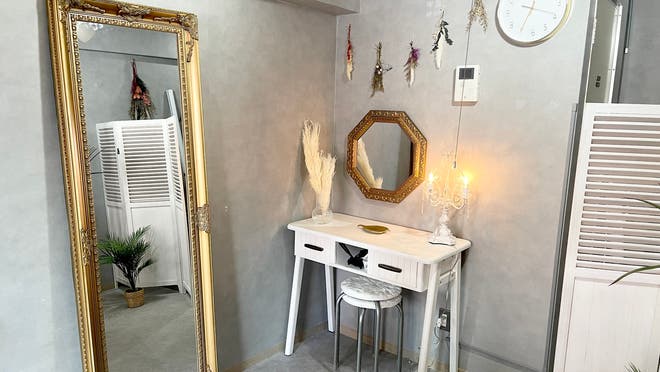 【新宿西口駅10秒】新宿駅2分の超駅近🚶|地域最安|清潔感のある内装|高性能備品多数|毎日清掃🧹|🌱レンタルサロンの写真3