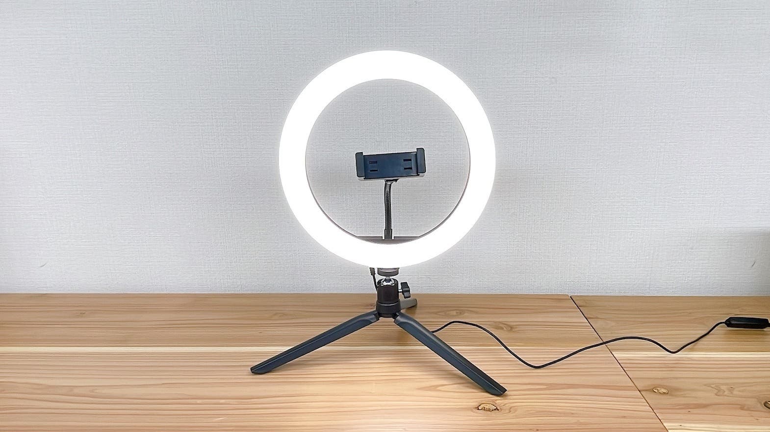 LEDリングライトの画像1