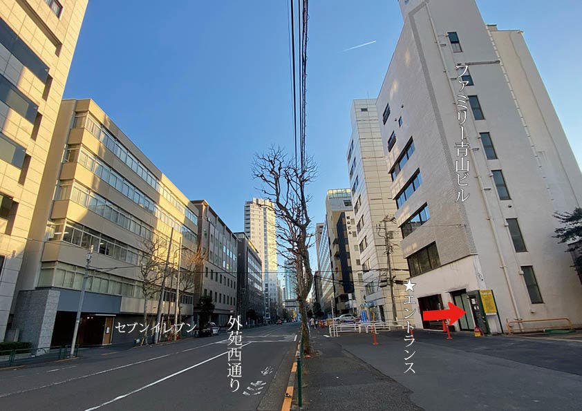 南青山の誰でも気軽に24h使える本格的セルフ型白ホリスタジオ！の写真30