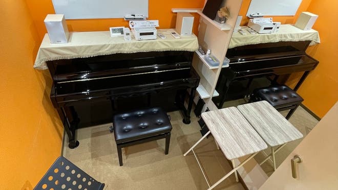 (月水木金夕方のみ割安プラン)ピアノ、楽器の練習◎レッスン◎ アップライト カワイK200の写真3
