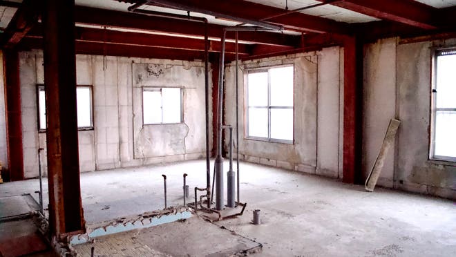 新たな可能性を与える廃墟スタジオ。🟩緑と大きな看板があるカーコーティング店が目印!の写真5