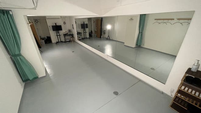 【都心駅前のプライベート空間】Studio Lamp総武線大久保駅から徒歩30秒の路面1階の清潔感あふれるレンタルスタジオです。の写真15