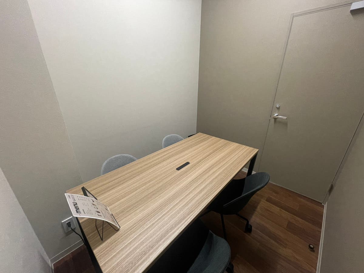 富士宮駅から徒歩1分【4名】完全個室！駐車場・Wi-Fiの写真3