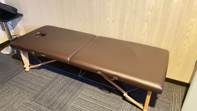 マッサージベッドあり。出張サロンなど自宅の代わりにも使用可能☆の写真2
