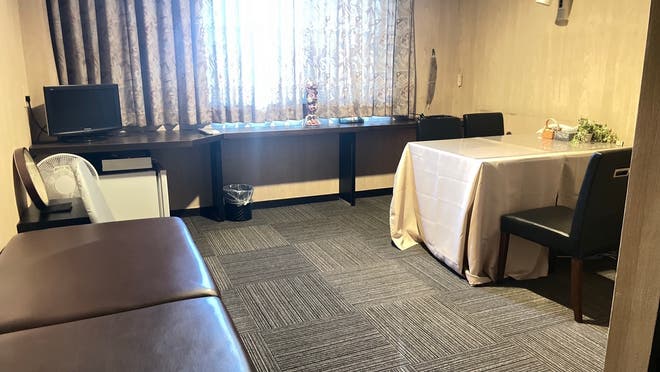 マッサージベッドあり。出張サロンなど自宅の代わりにも使用可能☆の写真3