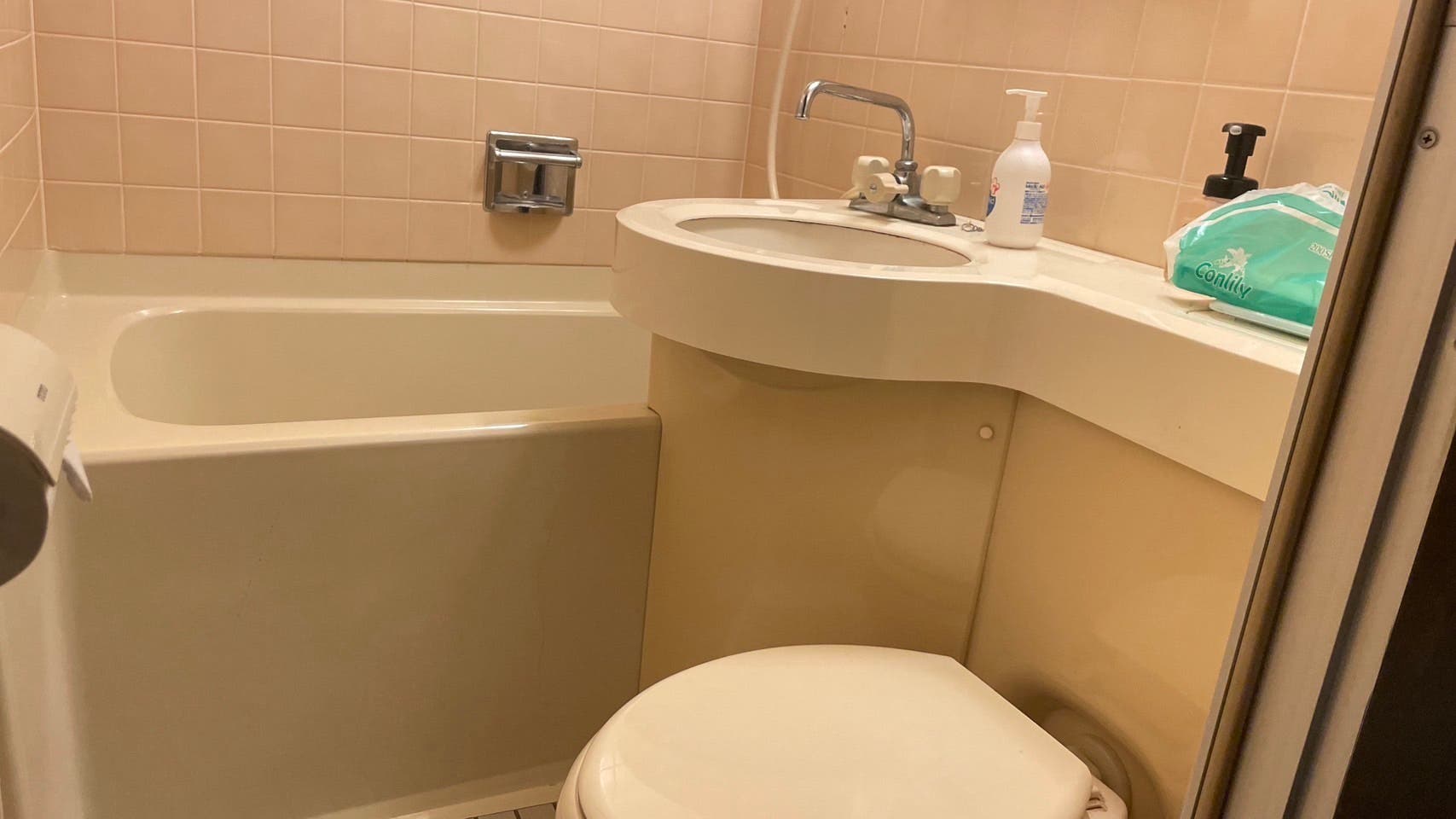 マッサージベッドあり。出張サロンなど自宅の代わりにも使用可能☆の写真6