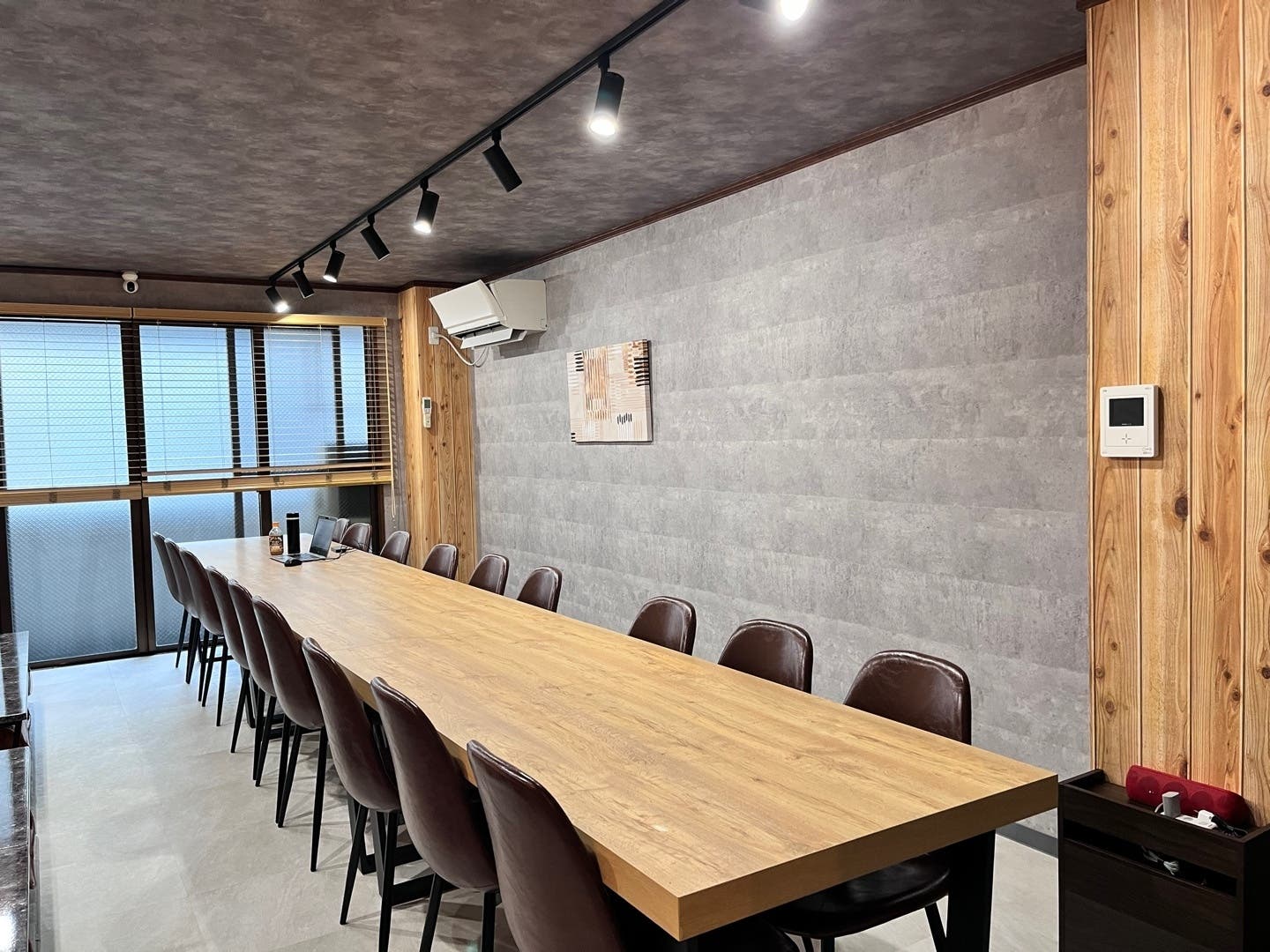 🌸期間限定プライス‼🌸丸の内駅2分🚶🏻会議･ｾﾐﾅｰ･懇親/女子会🤗84㌅スクリーン📽️光回線📶多用途スペース！の写真14