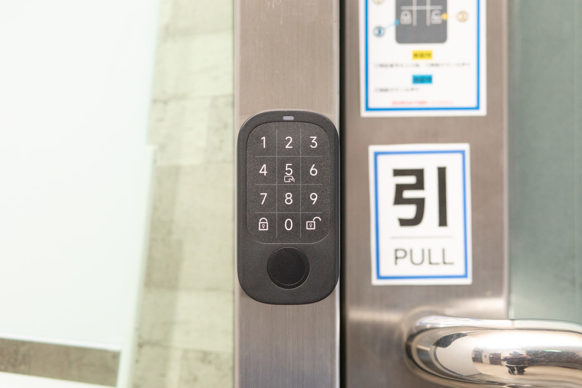 【リモートベースroom1】⚡️地域最安お手軽会議室⚡️ミーティング商談や面談に最適⚡️6人着席⚡️近鉄四日市3分⚡️隼光⚡️の写真11