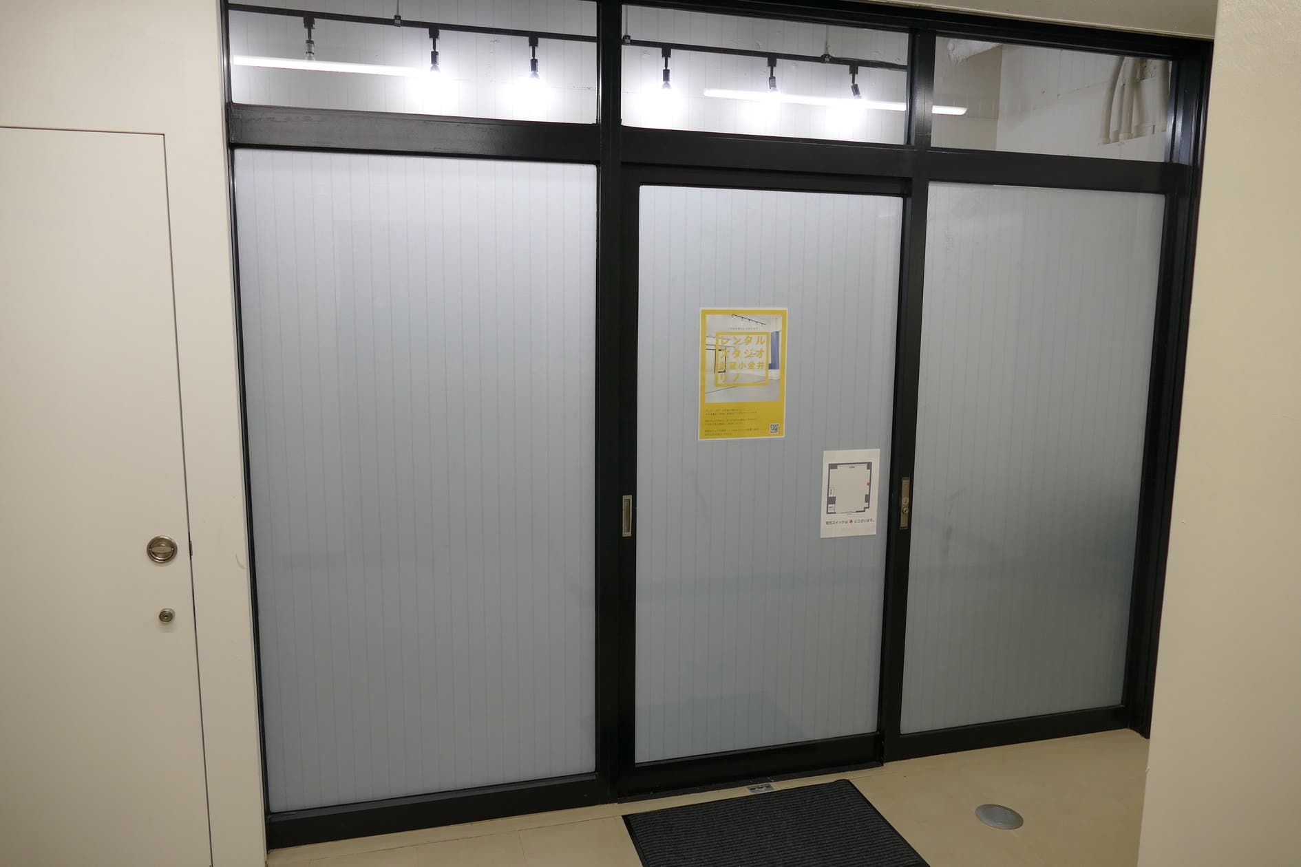 【武蔵小金井駅徒歩2分！】ダンスやヨガができる/ リノリウム床材/1.8m x 3.2mの大型鏡　レンタルスタジオ武蔵小金井リノの写真13