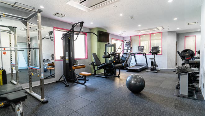 女性専用24時間ジム|武蔵小山駅徒歩8分・パルム商店街内・個人利用・グループ利用・トレーナー利用可能の写真1