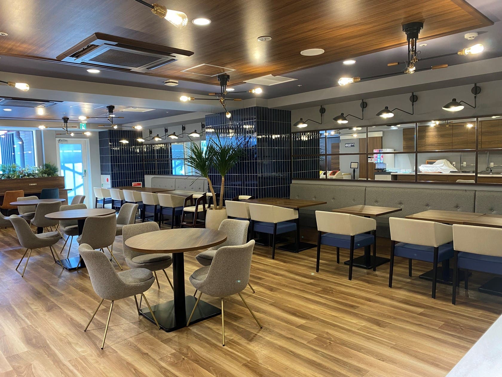 名古屋・栄　錦３丁目　ホテル2階　コワーキングスペース　地下鉄『丸の内』駅5番出口から徒歩5分の写真1