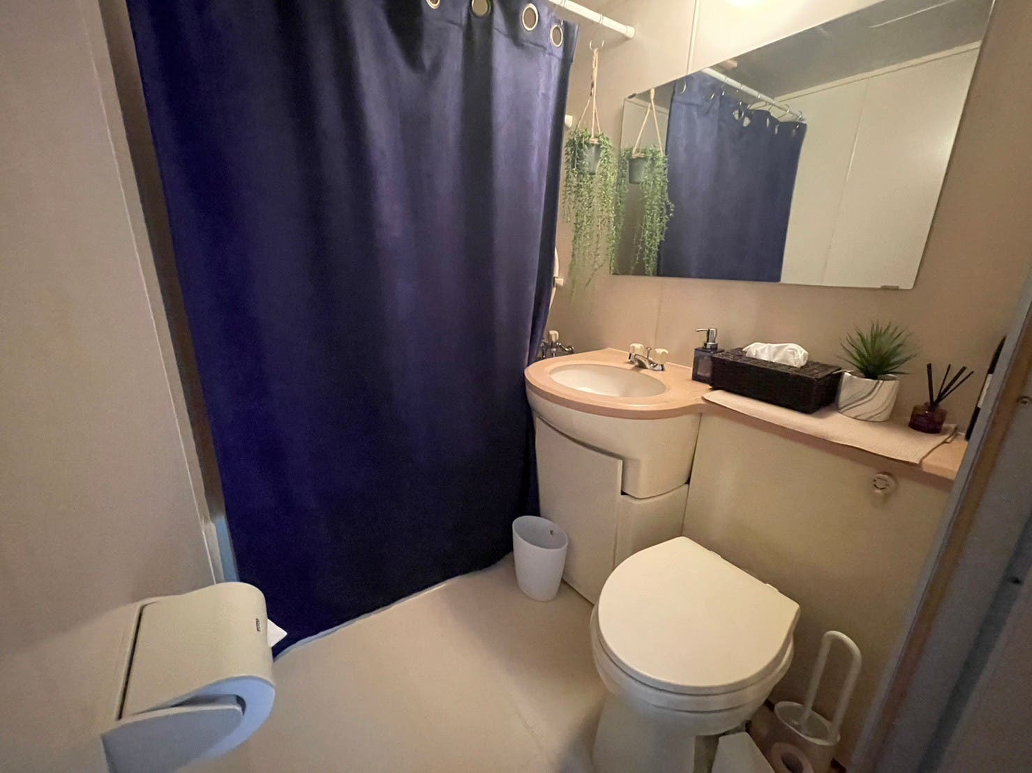 【恵比寿 徒歩6分】上質なプライベートサロン🍃エステ・整体・美容業・カウンセリング・レッスン・ヘッドスパ💆‍♀️お水無料💧の写真17