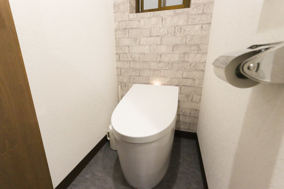 【心斎橋駅徒歩53秒！8名利用可！】大型モニター・WiFi無料！デザイナーズ物件！ふれあい貸し会議室 心斎橋No99の写真11