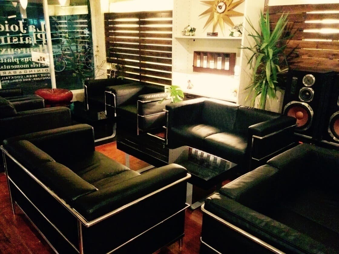 【新宿　四谷】　各種撮影に人気。レンタル撮影スタジオ、ハウススタジオ。オープンキッチン、グランドピアノもあります。の写真7