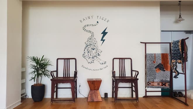 【ヨガ・ピラティス・ダンス・撮影etc】初台駅徒歩5分の高品質レンタルスペース、新宿・参宮橋も徒歩圏内!ヨガ関連備品利用無料!の写真4