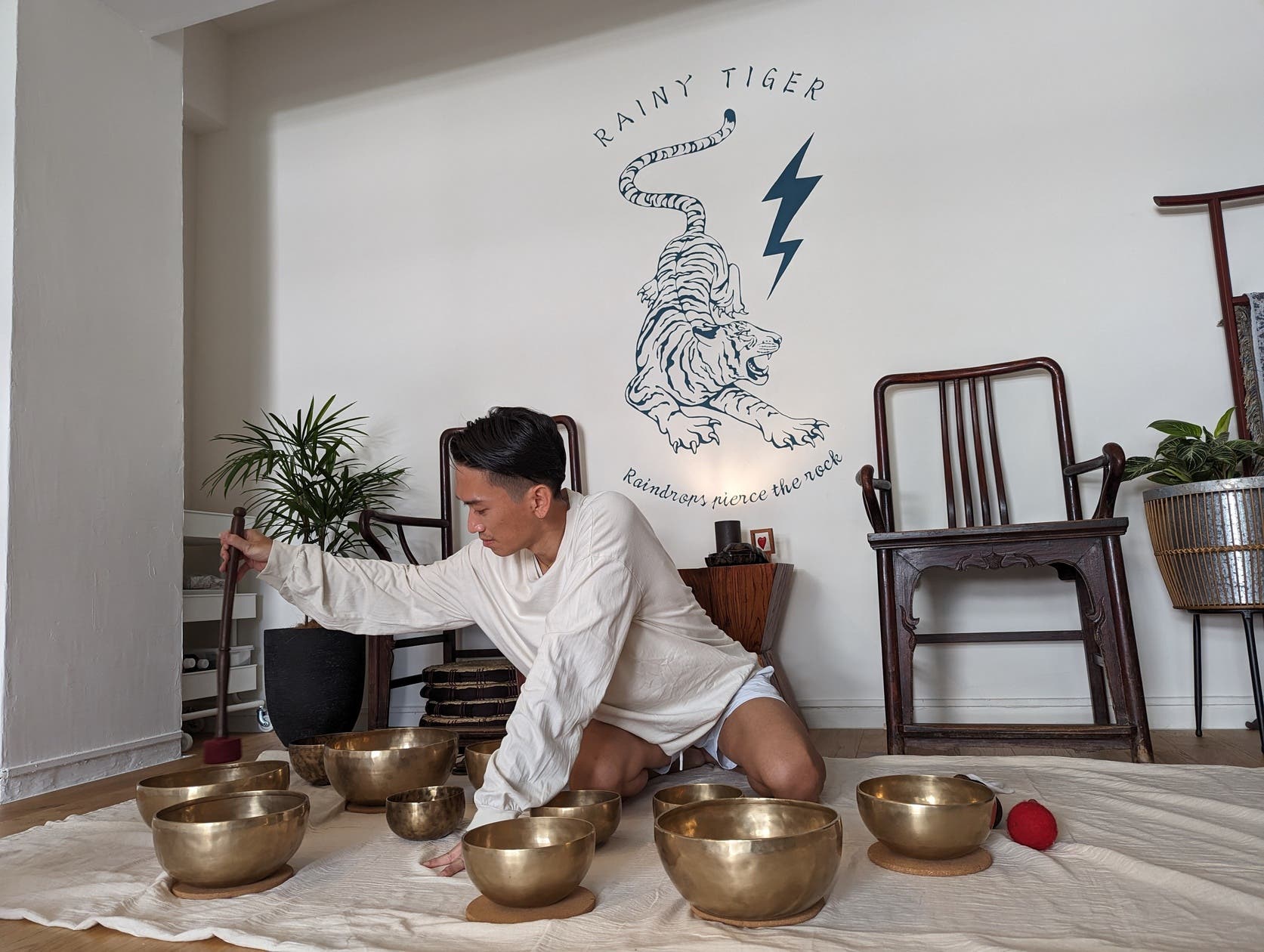 【ヨガ・ピラティス・ダンス・撮影etc】初台駅徒歩5分の高品質レンタルスペース、新宿・参宮橋も徒歩圏内！ヨガ関連備品利用無料！の写真16