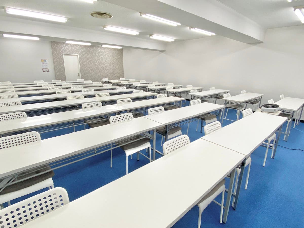 【神田駅から徒歩5分】⭐️無料備品多数⭐️会議・研修・試験会場等様々な用途でご利用可能⭐️5階B会議室の写真6