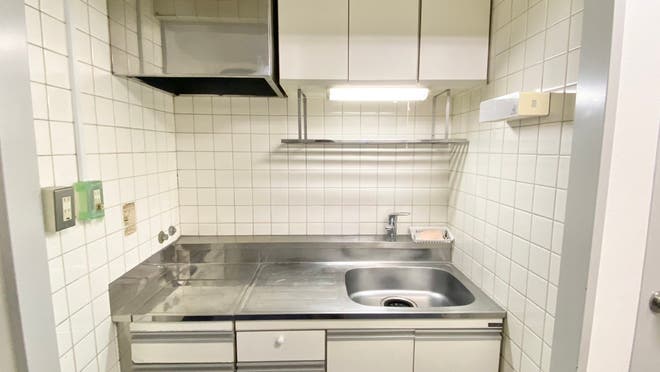 【神田駅から徒歩5分】⭐️無料備品多数⭐️会議・研修・試験会場等様々な用途でご利用可能⭐️5階C会議室の写真8