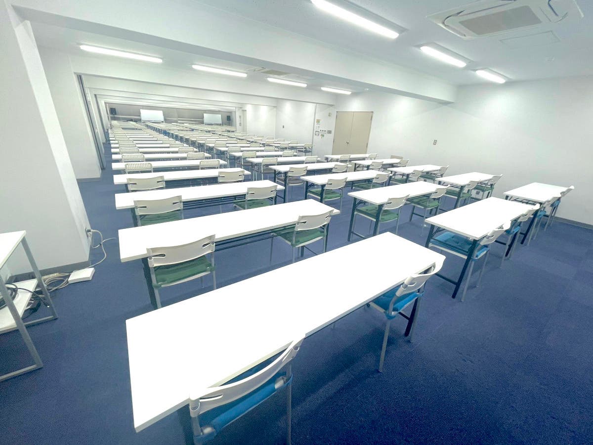 【神田駅から徒歩5分】⭐️無料備品多数⭐️会議・研修・試験会場等様々な用途でご利用可能⭐️6階ホールの写真4