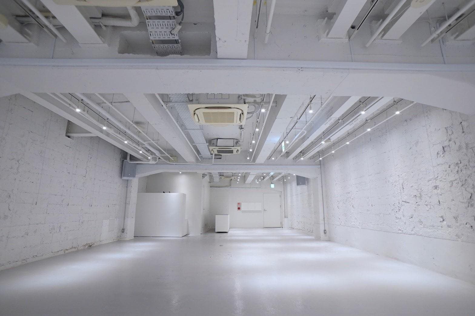 渋谷・原宿エリアに佇む真っ白なギャラリーイベントスペースの写真10