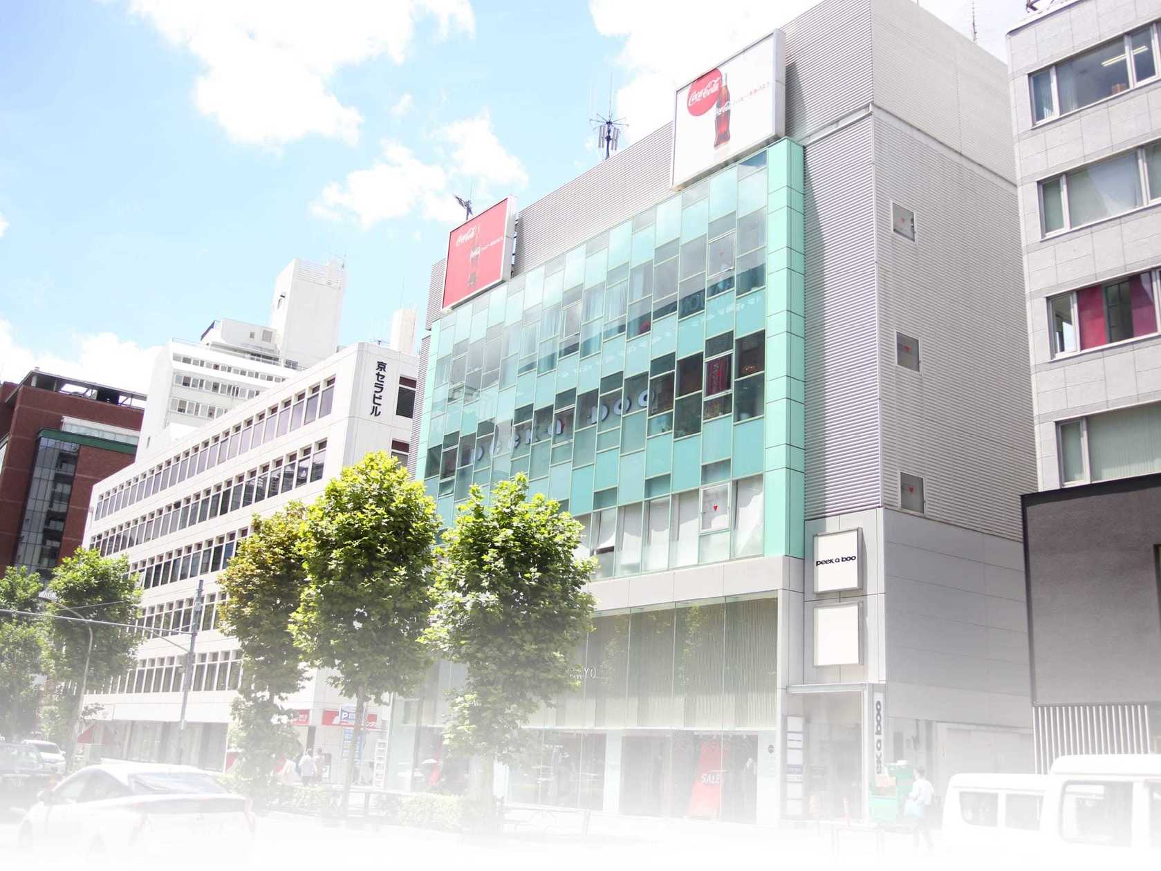 渋谷・原宿エリアに佇む真っ白なギャラリーイベントスペースの写真16