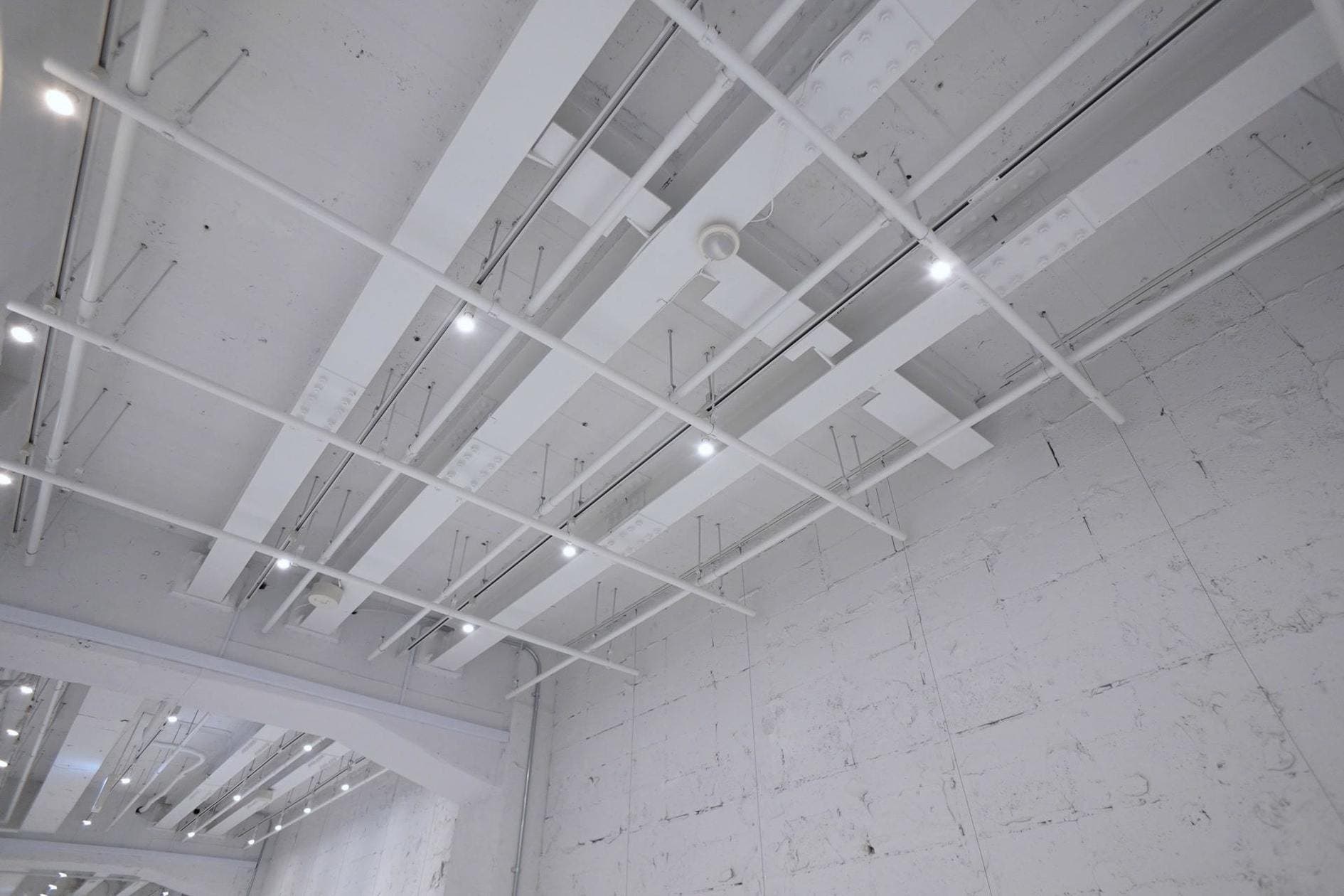 渋谷・原宿エリアに佇む真っ白なギャラリーイベントスペースの写真20