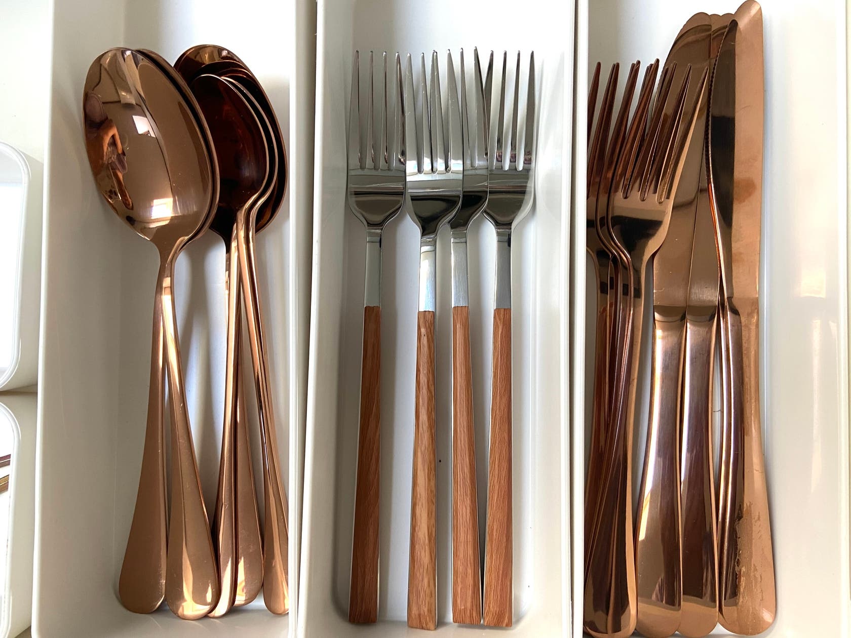 高松駅に近い、一軒家まるごと貸切、窓から漁港風景、駐車二台無料の写真8