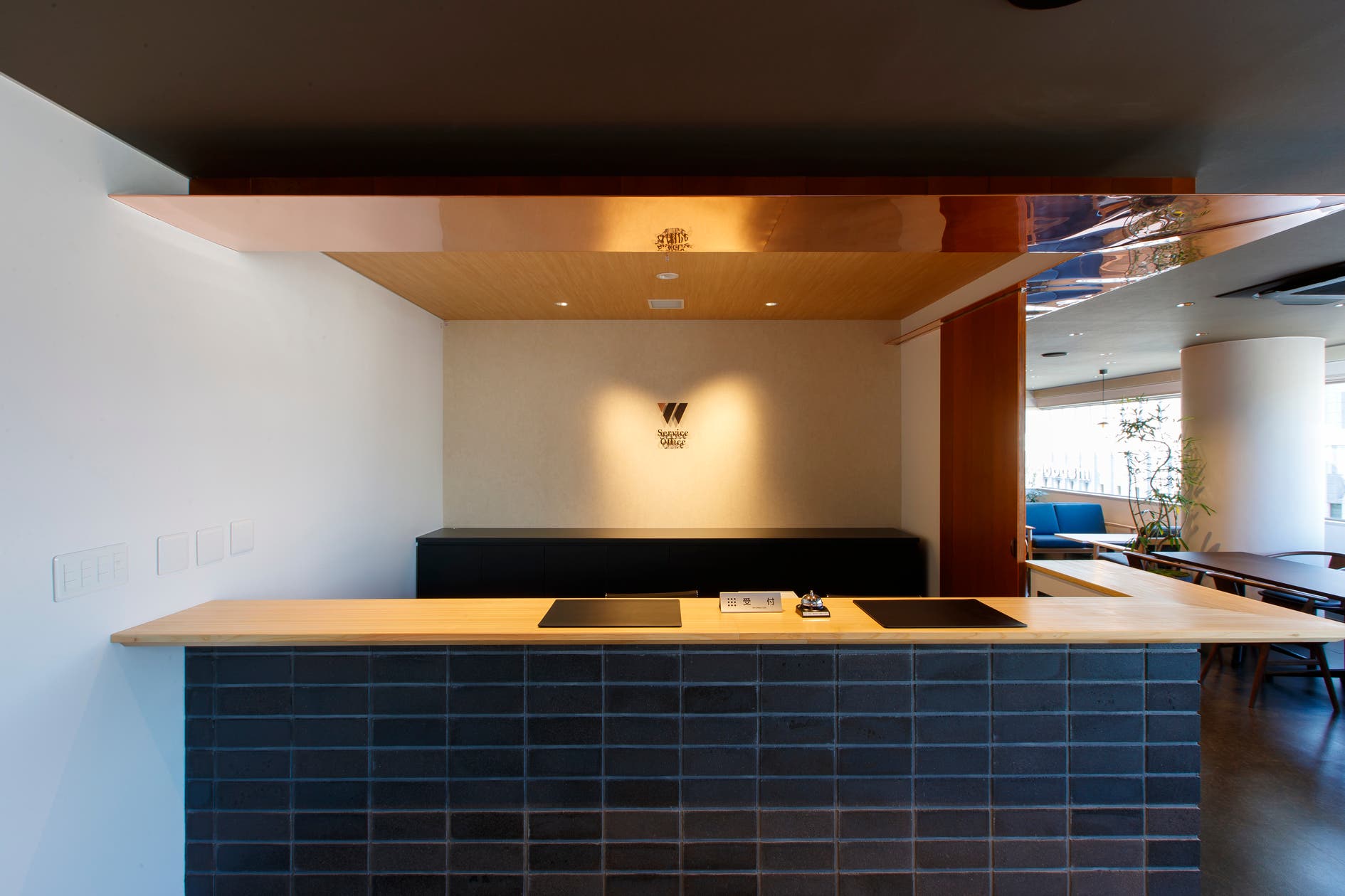 ServiceOffice W京都駅前 貸会議室B（1～6名）【京都駅徒歩5分】WEB会議や打合せに・フリードリンク利用可の写真2