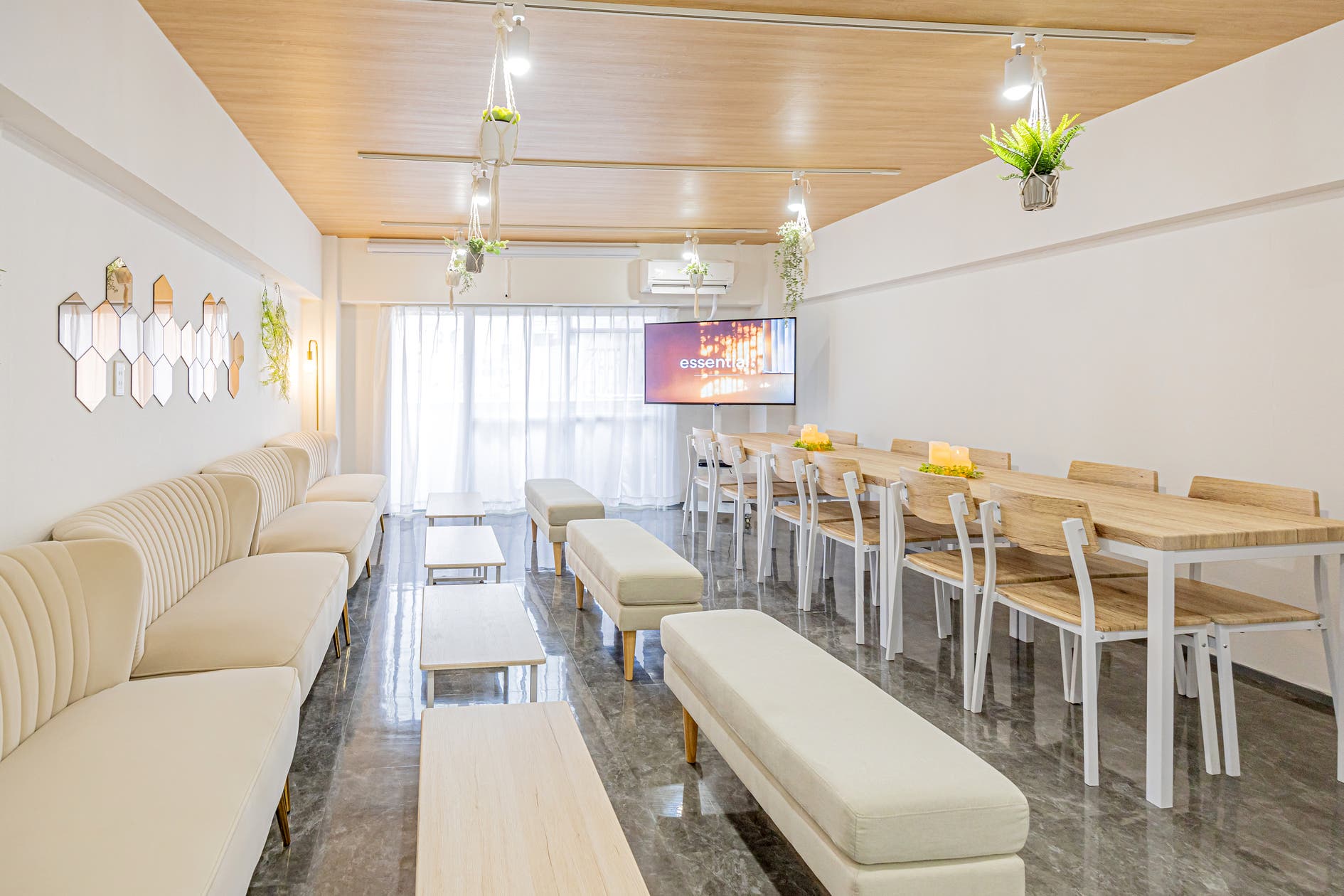 🌈コスパ最強🏆ベストホスト🏆100㌅超大型スクリーン/ドンキすぐ/最大30名/交流会・各イベント利用に最適/ゴミ無料👍の写真13