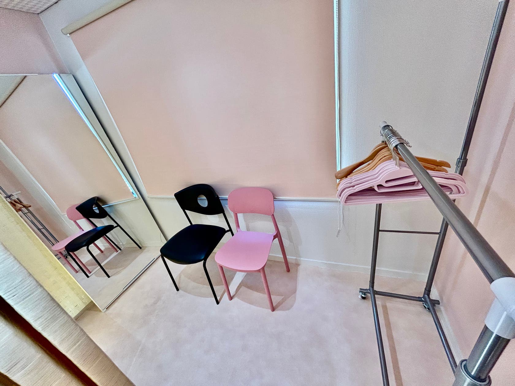 駅近☆オフ会や撮影会などができる可愛いらしいカフェスペースの写真20