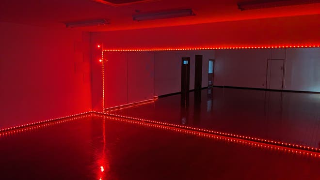 100㎡【約50帖】の広いダンスのできるスタジオです!の写真4