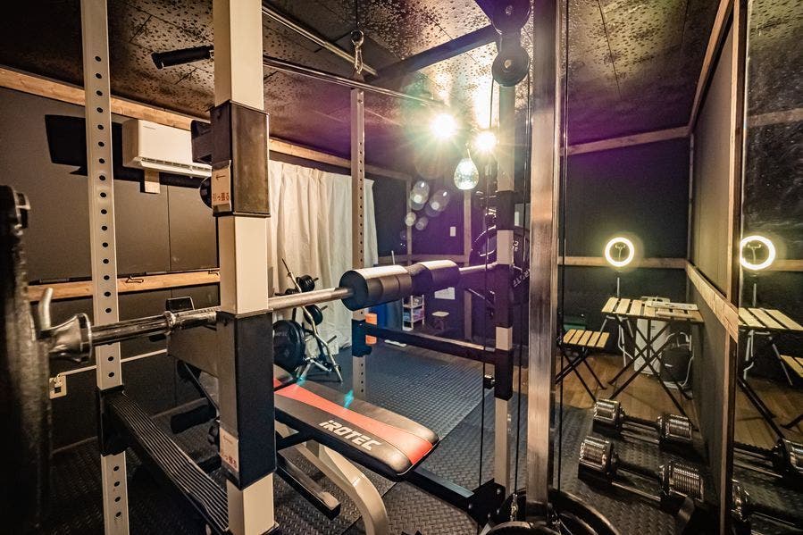 🥇冬休み先取り半額キャンペーン⛄関内駅徒歩３分!!【完全個室】テレワーク・撮影配信・筋トレに最適の写真9