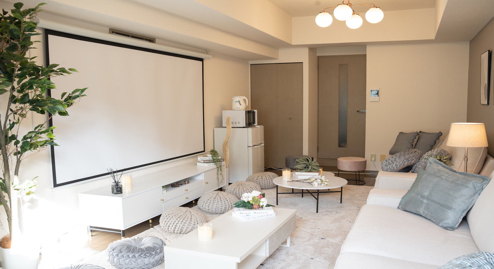 ✨ママ会/女子会大人気💓大迫力100㌅スクリーンで鑑賞会🎥💫安心のレビュー満足感🤍未成年🆗リピーター様2割引💓の写真7