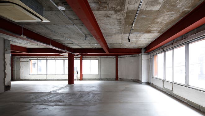 平和公園から徒歩5分。小さな複合施設のイベントスペース。の写真2