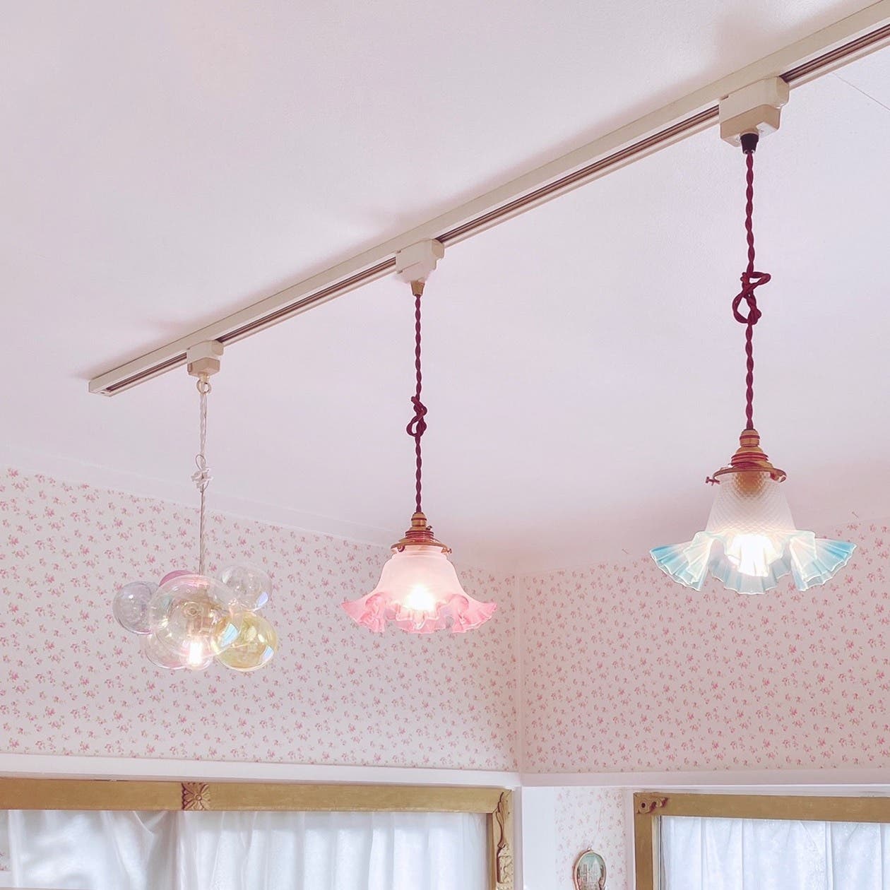 表参道原宿キャットストリート沿い♡小規模POP UP/個展/撮影/フリマ/推し活♡2面採光♡Vintageな小部屋♡什器充実の写真5