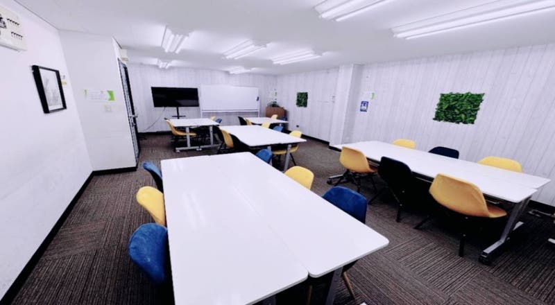 《202》パーティOK/御苑1分/50㌅モニター/最適29名最大34名/設備無料/光Wifi/ﾌﾟﾛｼﾞｪｸﾀｰ/スクリーン