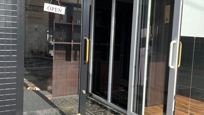 【大型鏡&LED照明&プロジェクター】浜松市東区|駐車場4台|ダンス・ヨガ・余興・ポージング練習に♪の写真3