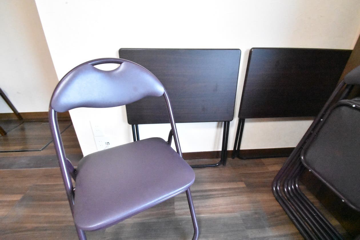 折り畳み机の画像1