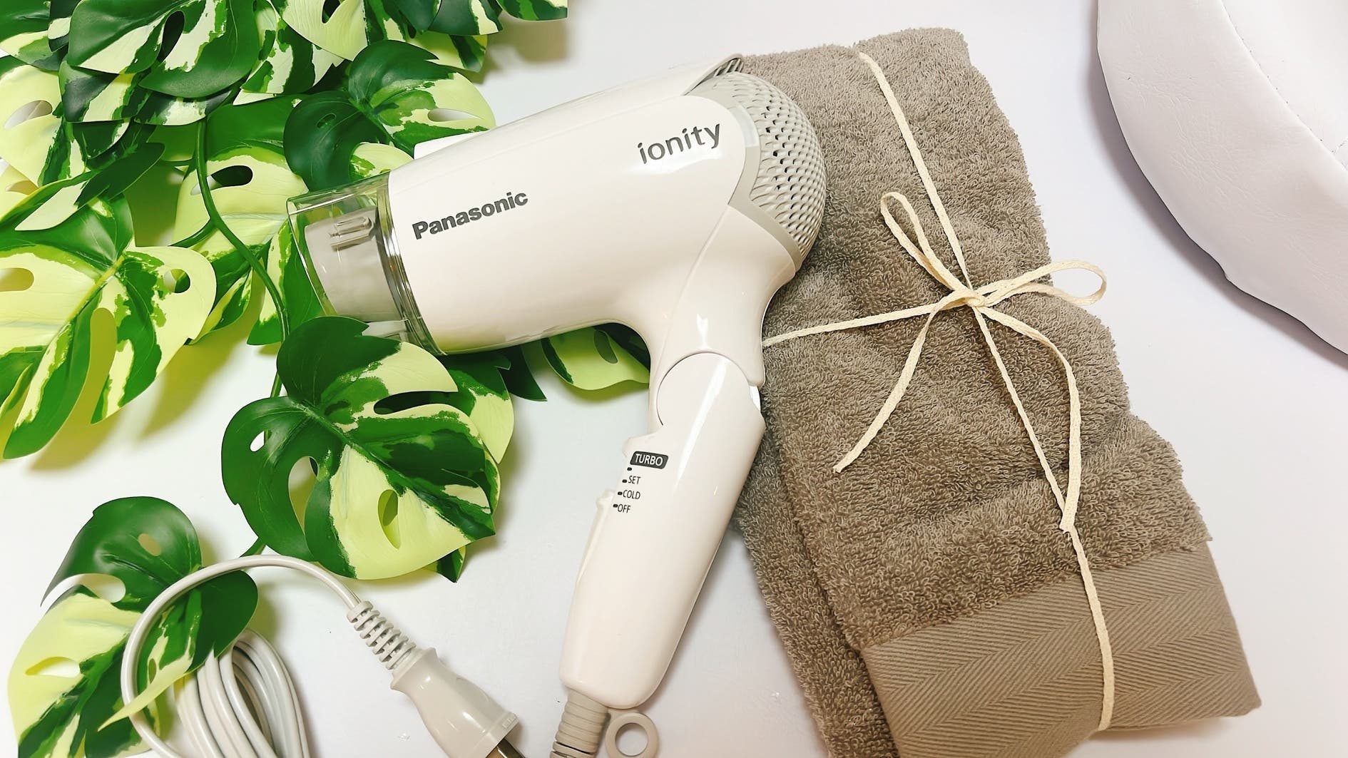 マイナスイオンドライヤーの画像1