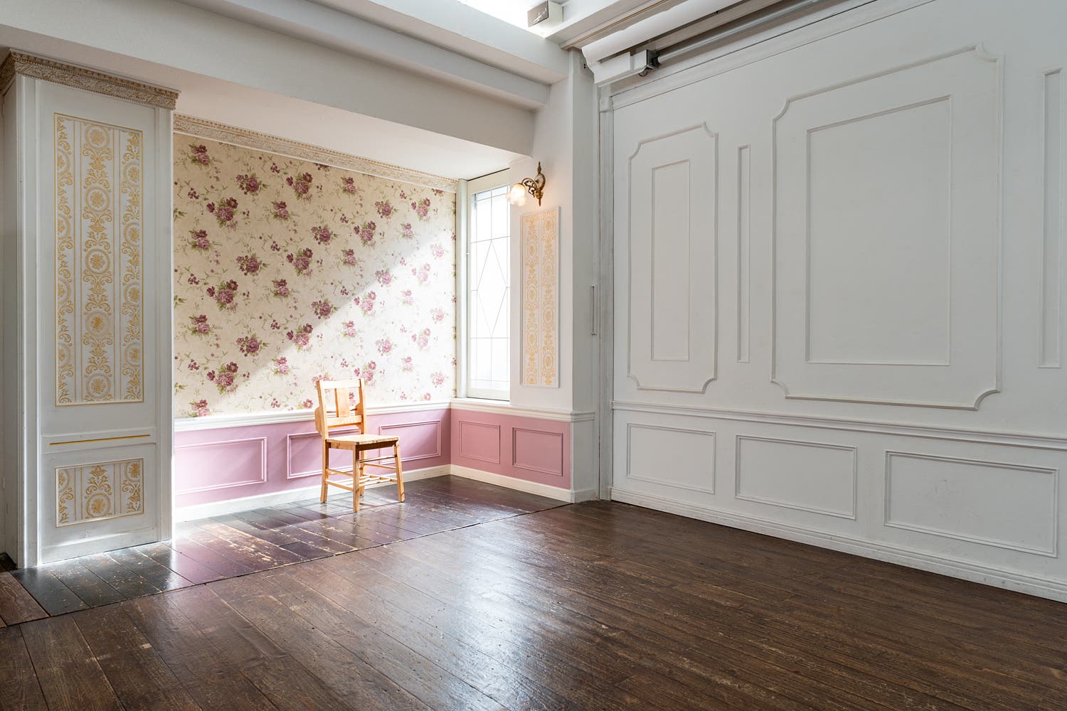 神楽坂駅から徒歩5分の様々なシーンが演出可能なスタジオ〈写真・動画撮影・ファッション・ポートレイト・コスプレ〉の写真3