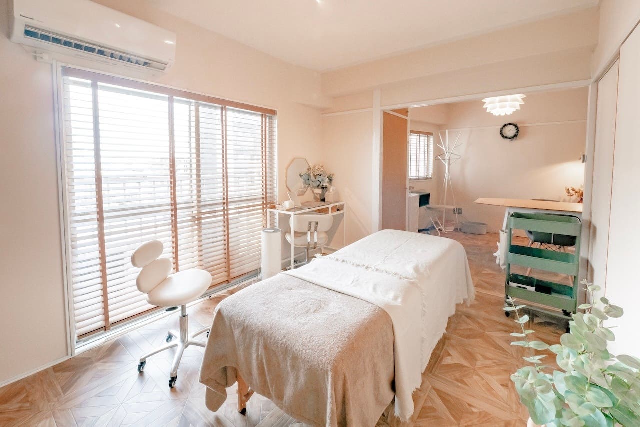 🌿 武蔵小杉で1番広く、唯一の電動ベット✨完全個室のレンタルサロン エレベーターあり- [Nemica武蔵小杉1] 🌿の写真4