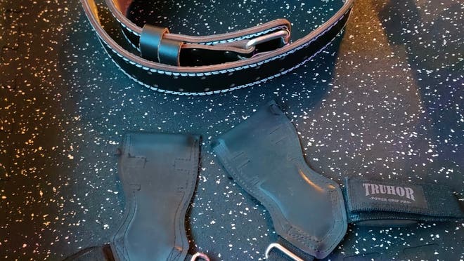 24時間ジム、新宿3丁目駅3分、当日予約でお得な割引きも!人気マルチマシン完備、個人利用可、自分好みの照明演出に、ドラマ出演ジムの写真24