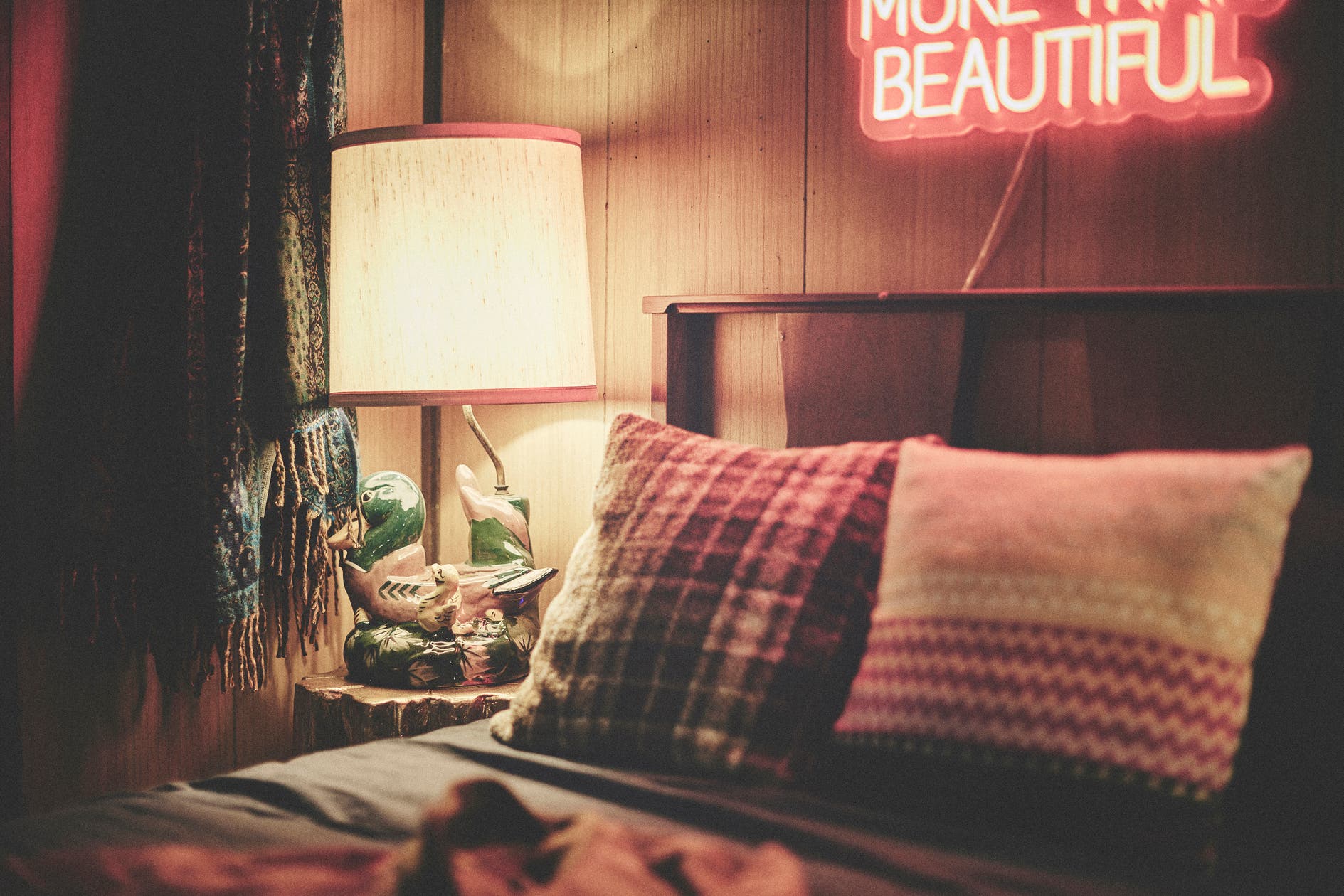 【三軒茶屋駅徒歩2分】CM、MV、商品撮影に。生活感とフォトジェニックを兼ね備えた、都会の小さな山小屋風スタジオの写真18