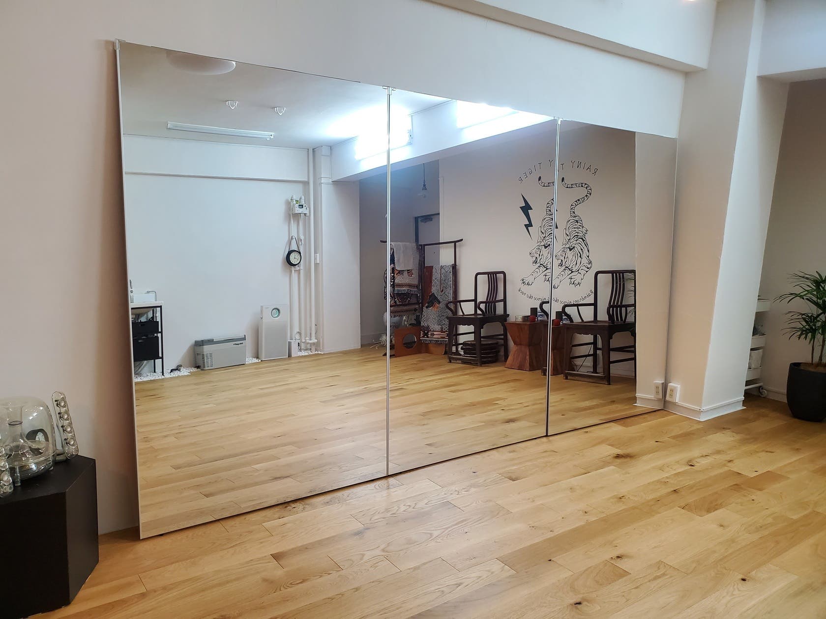 【ヨガ・ピラティス・ダンス・撮影etc】初台駅徒歩5分の高品質レンタルスペース、新宿・参宮橋も徒歩圏内！ヨガ関連備品利用無料！の写真15