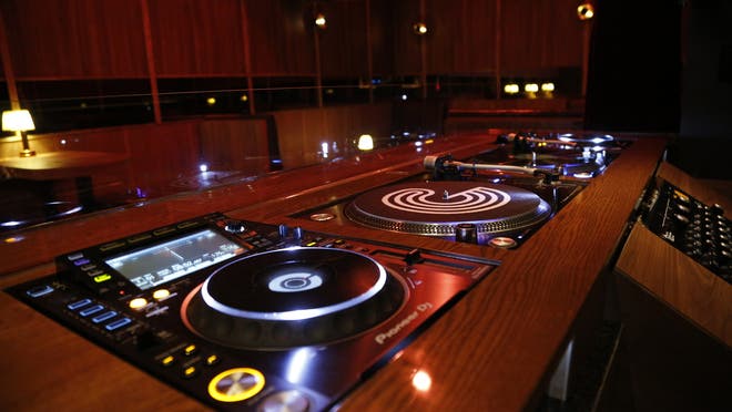 表参道駅1分DJブース完備の隠れ家スペース。番組収録、ライブ配信の写真3